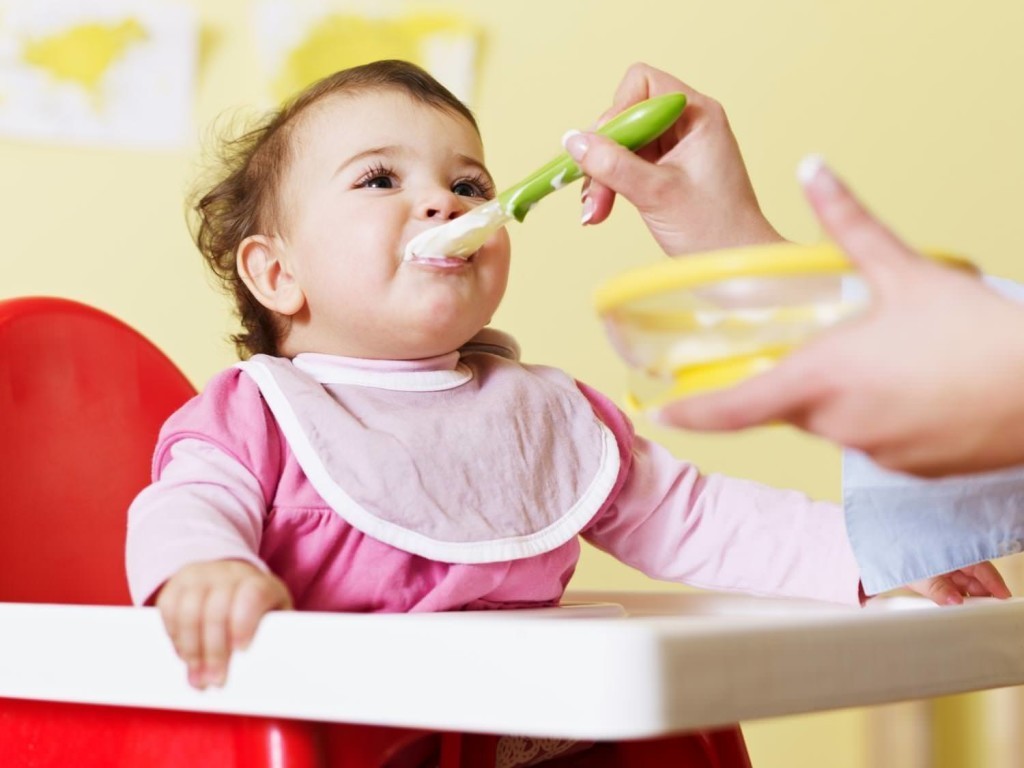 Complimentary feeding for infants - Top Wellness Life